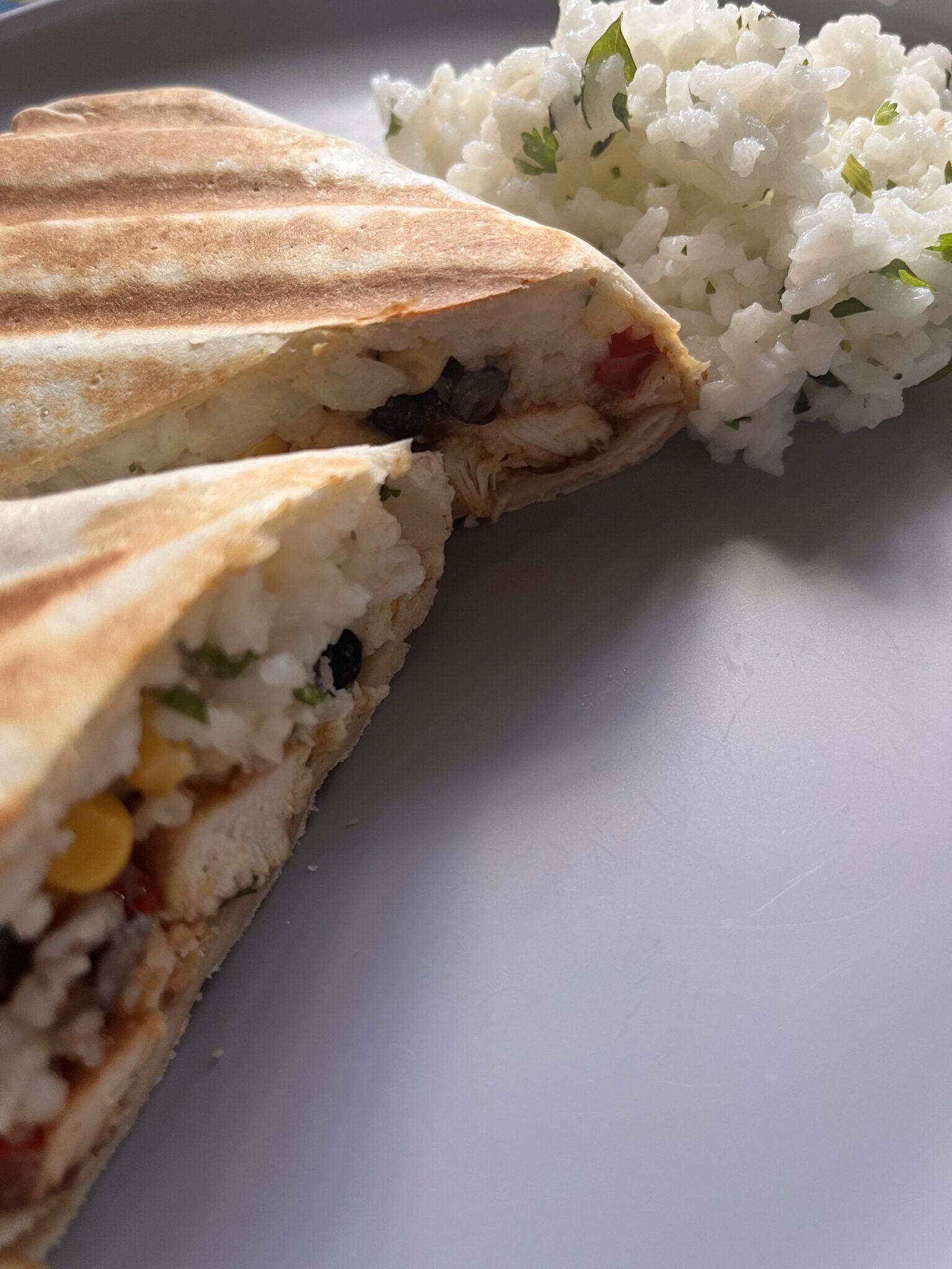 Dinner Inspo: Southwest Chicken Wraps – 94.9 WQMX
